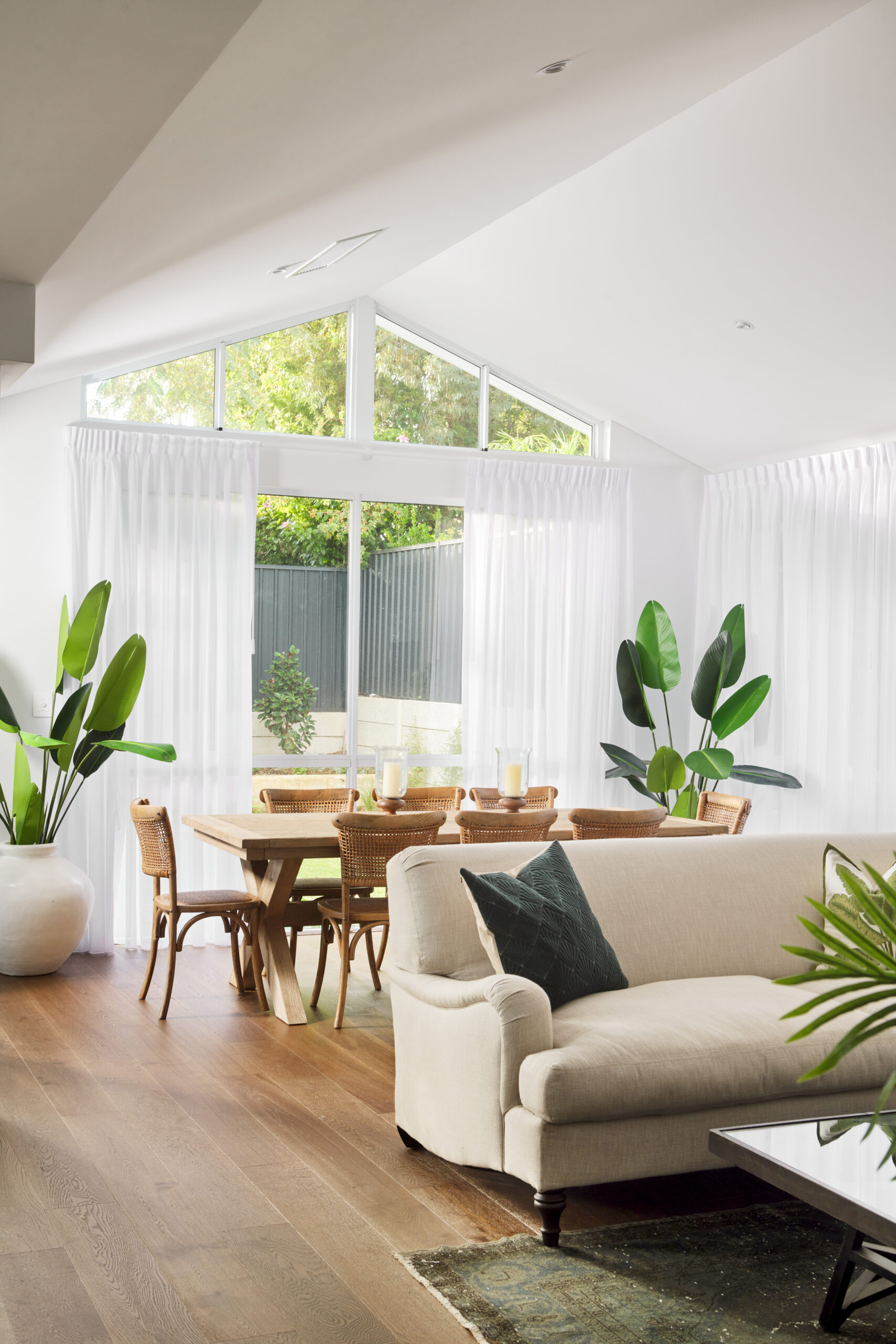 Resort Style Interiors | Oswald Homes